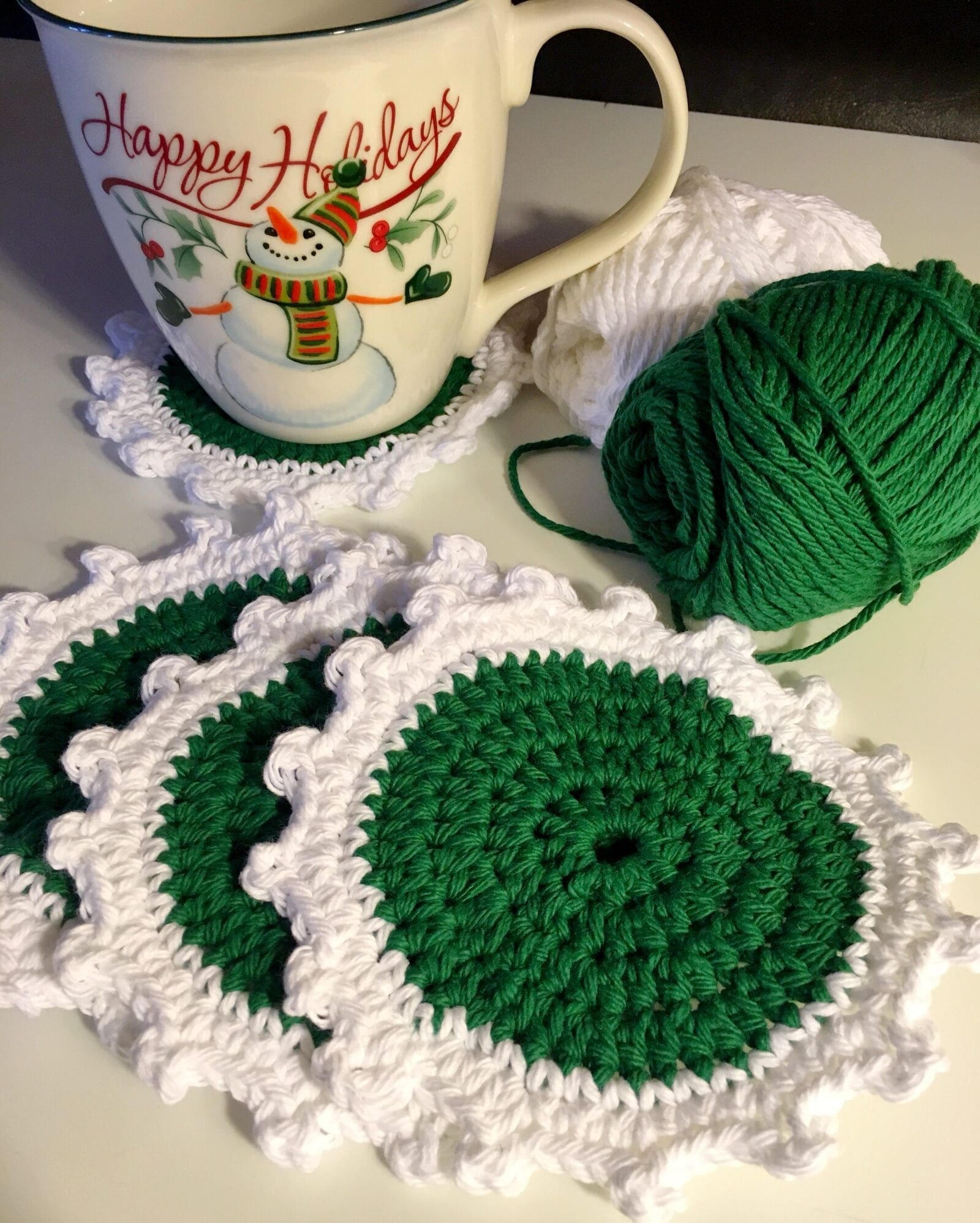 Crochet Christmas Coaster Quick and Easy Pattern - Pattern Princess