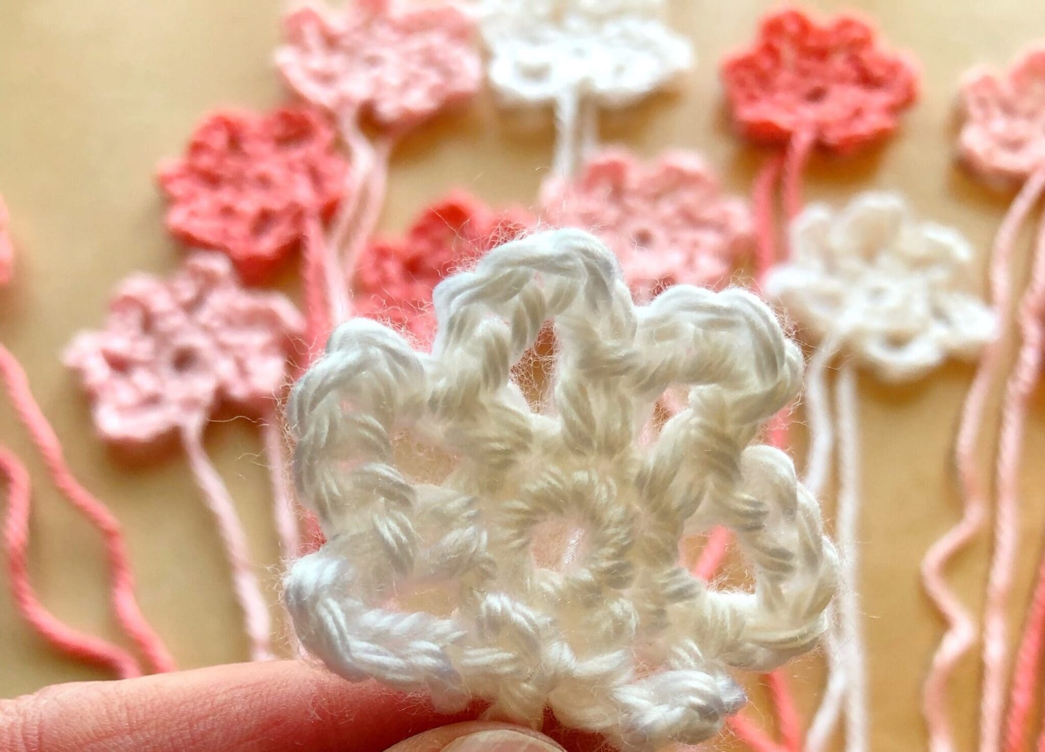 Beginner Crochet Flower - Pattern Princess