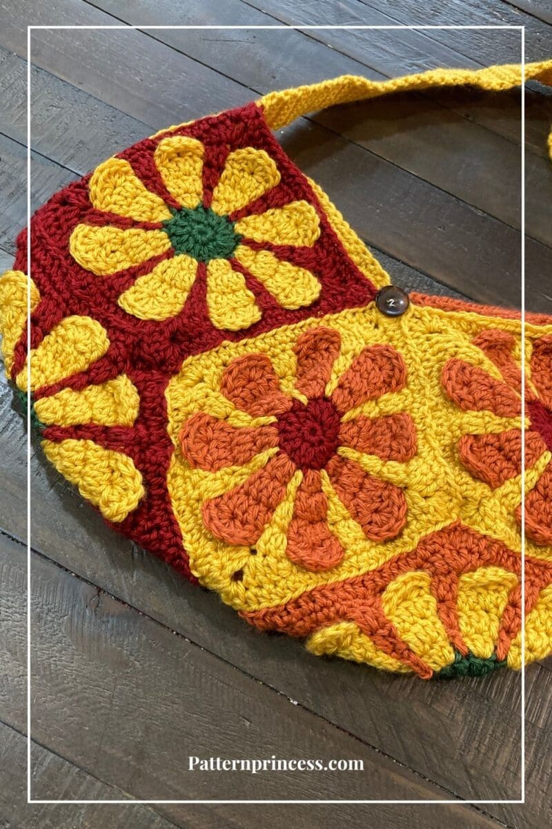 Granny Square Daisy Tote Bag Crochet Pattern - Pattern Princess